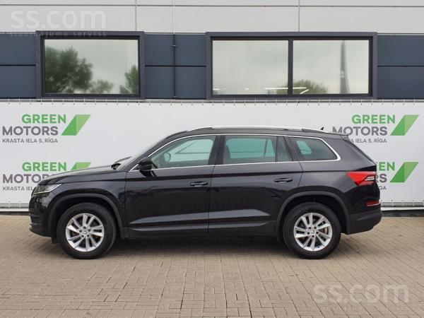 Melns Skoda Kodiaq 2017 Rīga, ar dzinēja tilpumu 2.00 L un nobraukumu 251 tūkst. km par 16900 €, foto 3 vietnē AUTOMOTO.COM.LV