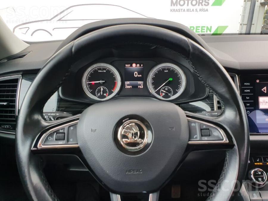 Black Skoda Kodiaq 2017 in Riga, with an engine capacity of 2.00 L and mileage of 251 thousand km for 16900 €, photo 14 on AUTOMOTO.COM.LV