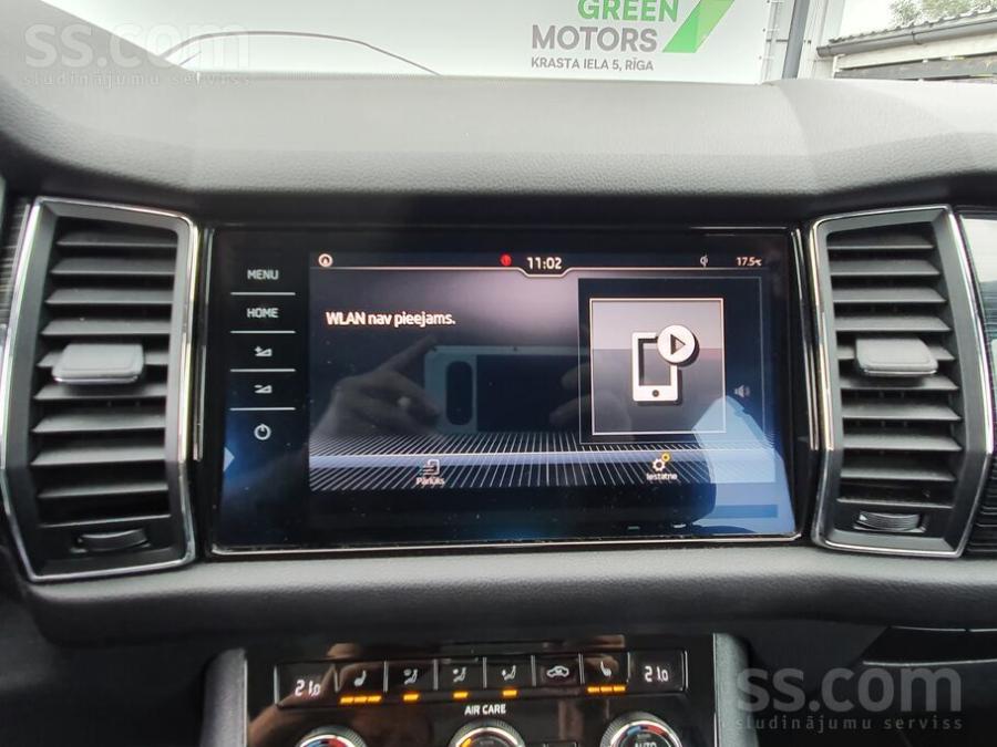 Black Skoda Kodiaq 2017 in Riga, with an engine capacity of 2.00 L and mileage of 251 thousand km for 16900 €, photo 19 on AUTOMOTO.COM.LV
