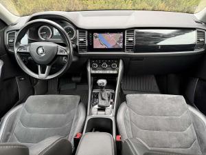 Black Skoda Kodiaq 2017 in Prienai, with an engine capacity of 1.97 L and mileage of 273 thousand km for 15850 €, photo 15 on AUTOMOTO.COM.LV