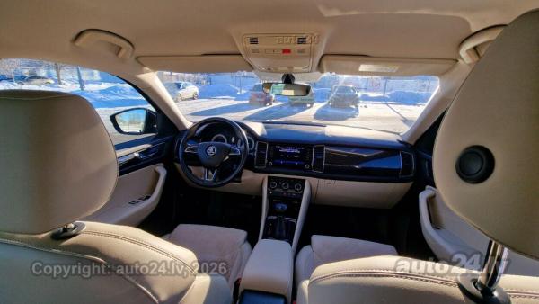 Melns Skoda Kodiaq 2017 Tallina, ar dzinēja tilpumu 2.00 L un nobraukumu 119 tūkst. km par 18500 €, foto 11 vietnē AUTOMOTO.COM.LV