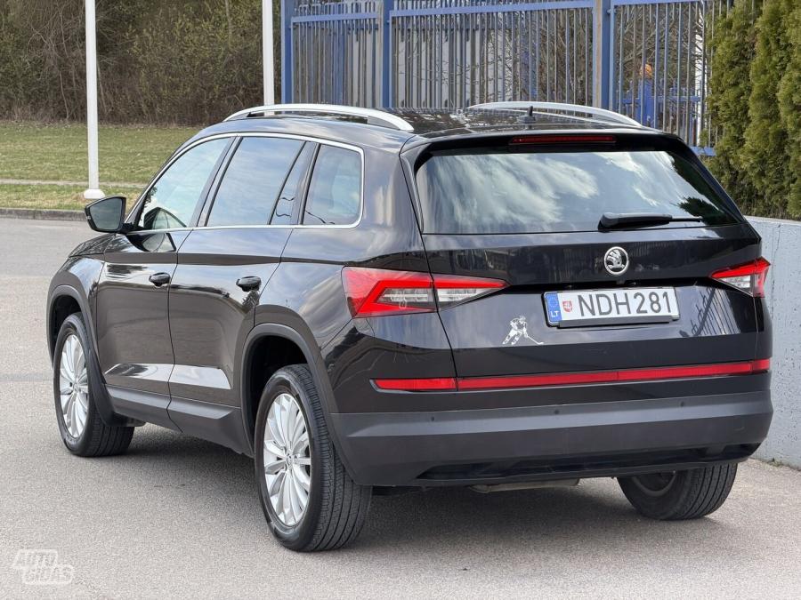 Black Skoda Kodiaq 2017 in Vilnius, with an engine capacity of 2.00 L and mileage of 316 thousand km for 15800 €, photo 3 on AUTOMOTO.COM.LV