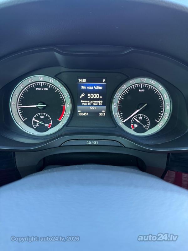 Melns Skoda Kodiaq 2017 Tallina, ar dzinēja tilpumu 2.00 L un nobraukumu 183 tūkst. km par 18990 €, foto 10 vietnē AUTOMOTO.COM.LV