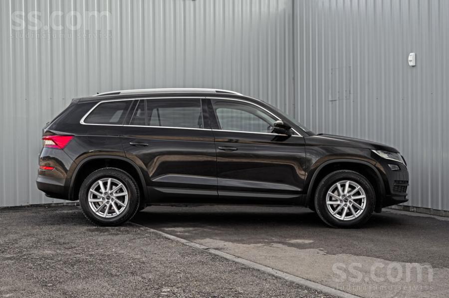 Melns Skoda Kodiaq 2017 Ogre, ar dzinēja tilpumu 2.00 L un nobraukumu 228 tūkst. km par 17900 €, foto 7 vietnē AUTOMOTO.COM.LV