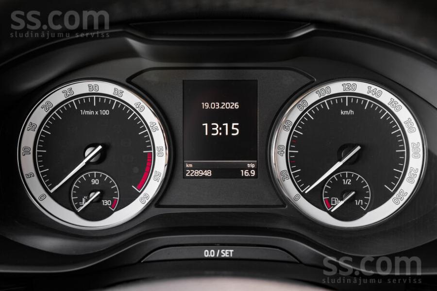 Melns Skoda Kodiaq 2017 Ogre, ar dzinēja tilpumu 2.00 L un nobraukumu 228 tūkst. km par 17900 €, foto 23 vietnē AUTOMOTO.COM.LV