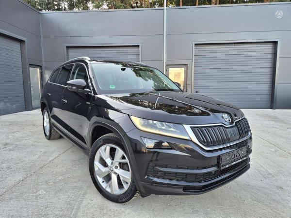 Black Skoda Kodiaq 2017 in Utena, with an engine capacity of 1.97 L and mileage of 278 thousand km for 14490 €, photo 2 on AUTOMOTO.COM.LV