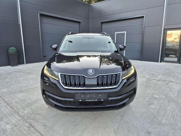 Black Skoda Kodiaq 2017 in Utena, with an engine capacity of 1.97 L and mileage of 278 thousand km for 14490 €, photo 7 on AUTOMOTO.COM.LV