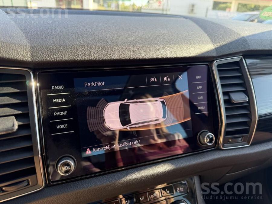 Melns Skoda Kodiaq 2017 Rēzekne, ar dzinēja tilpumu 2.00 L un nobraukumu 278 tūkst. km par 15990 €, foto 19 vietnē AUTOMOTO.COM.LV