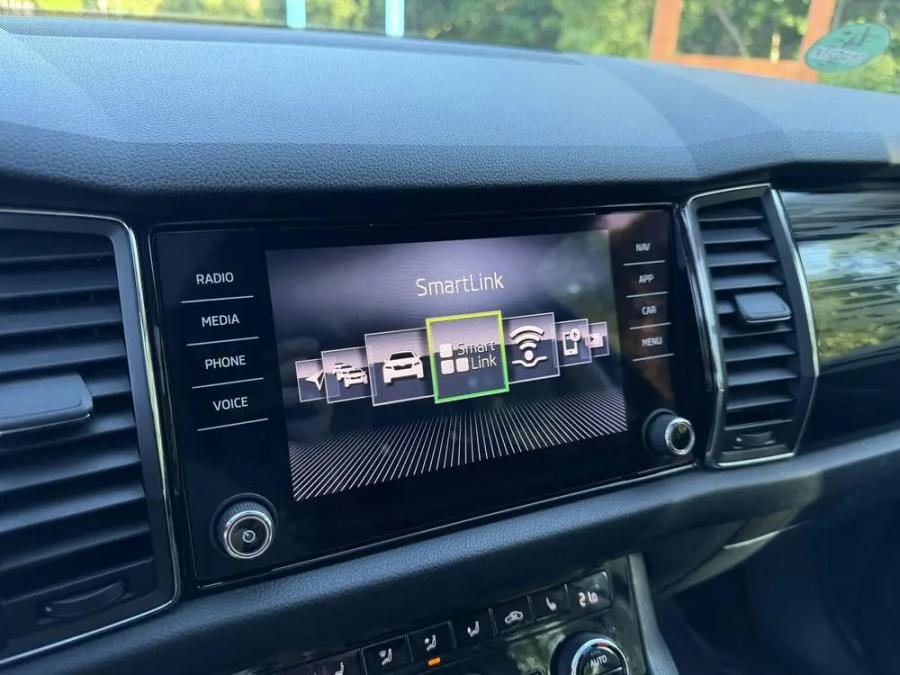 Melns Skoda Kodiaq 2017 Rēzekne, ar dzinēja tilpumu 2.00 L un nobraukumu 278 tūkst. km par 15990 €, foto 16 vietnē AUTOMOTO.COM.LV
