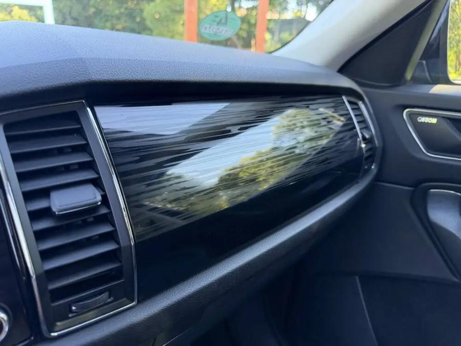 Melns Skoda Kodiaq 2017 Rēzekne, ar dzinēja tilpumu 2.00 L un nobraukumu 278 tūkst. km par 15990 €, foto 24 vietnē AUTOMOTO.COM.LV