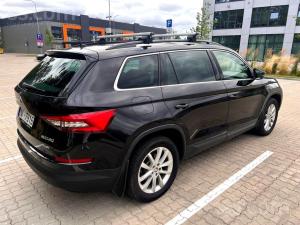 Black Skoda Kodiaq 2017 in Riga, with an engine capacity of 2.00 L and mileage of 154 thousand km for 23400 €, photo 11 on AUTOMOTO.COM.LV