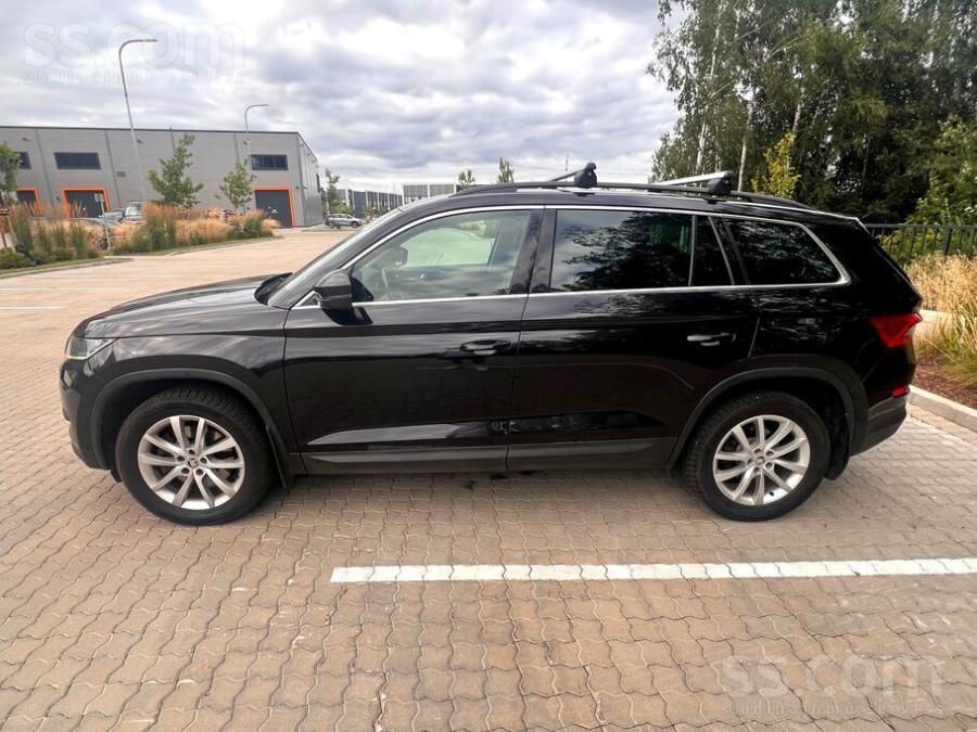 Black Skoda Kodiaq 2017 in Riga, with an engine capacity of 2.00 L and mileage of 154 thousand km for 23400 €, photo 15 on AUTOMOTO.COM.LV
