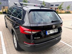Black Skoda Kodiaq 2017 in Riga, with an engine capacity of 2.00 L and mileage of 154 thousand km for 23400 €, photo 17 on AUTOMOTO.COM.LV