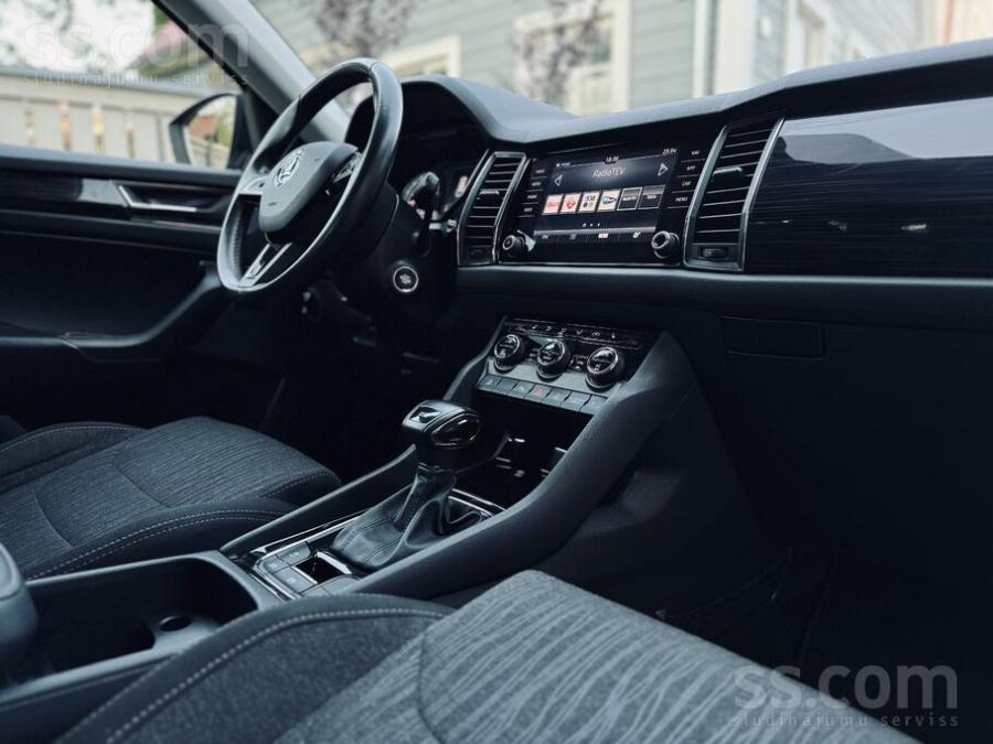 Melns Skoda Kodiaq 2017 Cēsis, ar dzinēja tilpumu 2.00 L un nobraukumu 277 tūkst. km par 15900 €, foto 25 vietnē AUTOMOTO.COM.LV