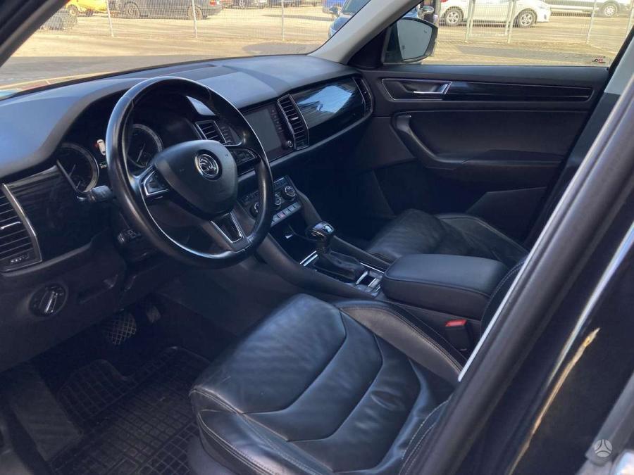 Melns Skoda Kodiaq 2017 Marijampole, ar dzinēja tilpumu 1.97 L un nobraukumu 271 tūkst. km par 15999 €, foto 19 vietnē AUTOMOTO.COM.LV