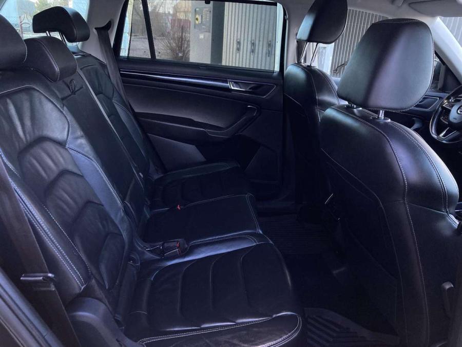 Melns Skoda Kodiaq 2017 Marijampole, ar dzinēja tilpumu 1.97 L un nobraukumu 271 tūkst. km par 15999 €, foto 24 vietnē AUTOMOTO.COM.LV