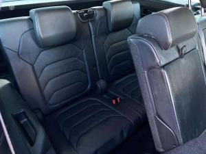 Melns Skoda Kodiaq 2017 Marijampole, ar dzinēja tilpumu 1.97 L un nobraukumu 271 tūkst. km par 15999 €, foto 25 vietnē AUTOMOTO.COM.LV