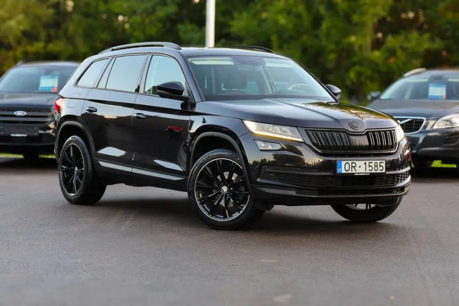 Черный Шкода Kodiaq 2017 в Елгава, объемом двигателя 1.40 л и пробегом 247 тыс. км за 14750 €, фото 4 на AUTOMOTO.COM.LV