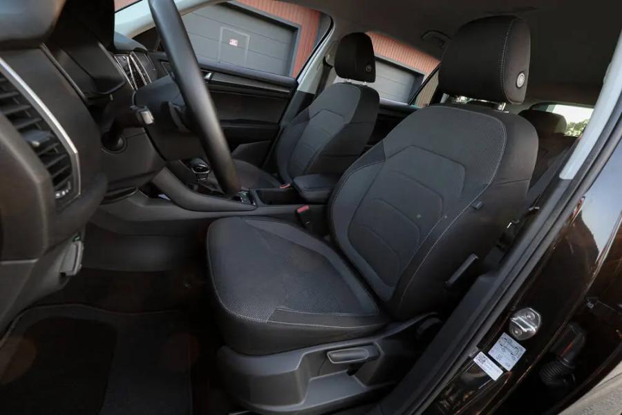 Черный Шкода Kodiaq 2017 в Елгава, объемом двигателя 1.40 л и пробегом 247 тыс. км за 14750 €, фото 10 на AUTOMOTO.COM.LV