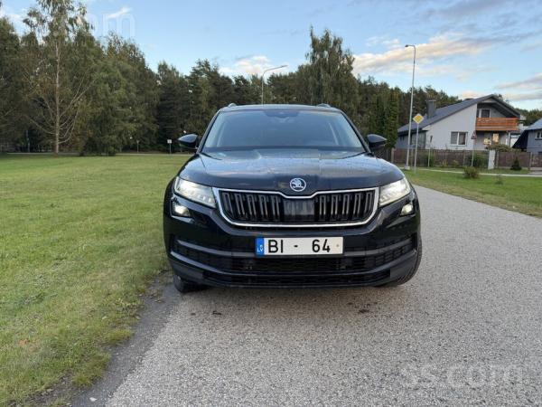 Черный Шкода Kodiaq 2017 в Рига, объемом двигателя 2.00 л и пробегом 232 тыс. км за 16890 €, фото 4 на AUTOMOTO.COM.LV