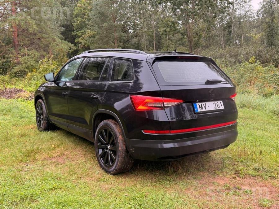 Melns Skoda Kodiaq 2017 Rīga, ar dzinēja tilpumu 2.00 L un nobraukumu 0 tūkst. km par 15900 €, foto 16 vietnē AUTOMOTO.COM.LV