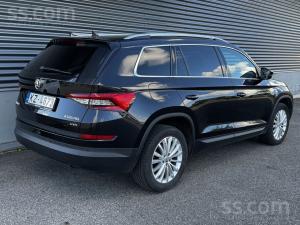 Черный Шкода Kodiaq 2017 в Рига, объемом двигателя 2.00 л и пробегом 205 тыс. км за 13400 €, фото 5 на AUTOMOTO.COM.LV