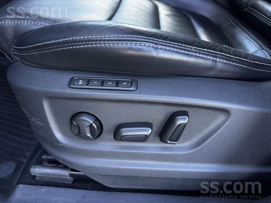 Черный Шкода Kodiaq 2017 в Рига, объемом двигателя 2.00 л и пробегом 205 тыс. км за 13400 €, фото 10 на AUTOMOTO.COM.LV