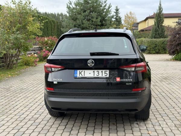 Melns Skoda Kodiaq 2017 Rīga, ar dzinēja tilpumu 2.00 L un nobraukumu 260 tūkst. km par 14900 €, foto 5 vietnē AUTOMOTO.COM.LV