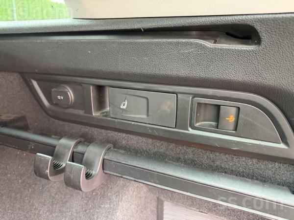 Melns Skoda Kodiaq 2017 Rīga, ar dzinēja tilpumu 2.00 L un nobraukumu 260 tūkst. km par 14900 €, foto 11 vietnē AUTOMOTO.COM.LV