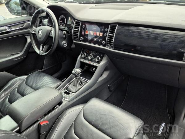 Черный Шкода Kodiaq 2017 в Рига, объемом двигателя 2.00 л и пробегом 153 тыс. км за 19590 €, фото 10 на AUTOMOTO.COM.LV