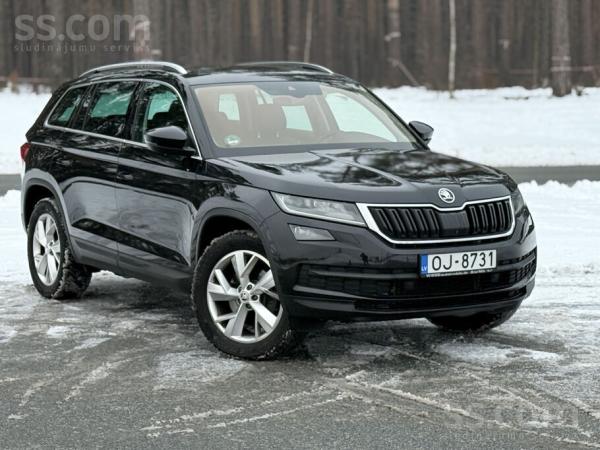 Black Skoda Kodiaq 2018 in Riga, with an engine capacity of 2.00 L and mileage of 141 thousand km for 23350 €, photo 1 on AUTOMOTO.COM.LV