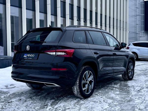 Black Skoda Kodiaq 2018 in Vilnius, with an engine capacity of 1.97 L and mileage of 278 thousand km for 22990 €, photo 2 on AUTOMOTO.COM.LV
