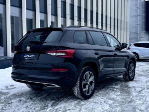 Black Skoda Kodiaq 2018 in Vilnius, with an engine capacity of 1.97 L and mileage of 278 thousand km for 22990 €, photo 2 on AUTOMOTO.COM.LV