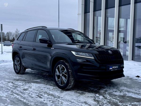Black Skoda Kodiaq 2018 in Vilnius, with an engine capacity of 1.97 L and mileage of 278 thousand km for 22990 €, photo 3 on AUTOMOTO.COM.LV