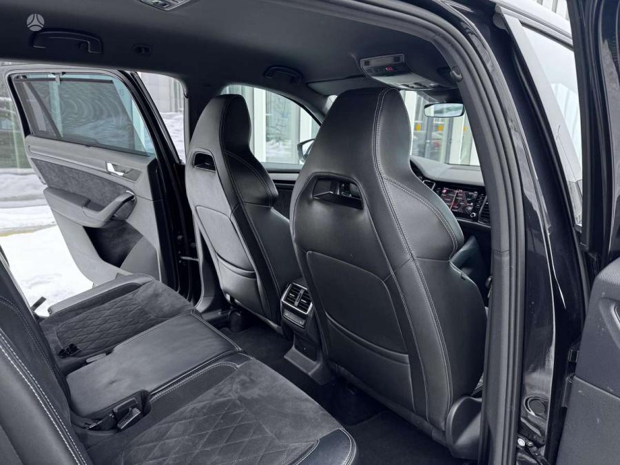 Black Skoda Kodiaq 2018 in Vilnius, with an engine capacity of 1.97 L and mileage of 278 thousand km for 22990 €, photo 23 on AUTOMOTO.COM.LV