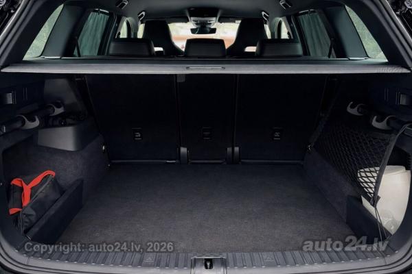 Black Skoda Kodiaq 2018 in Tallinn, with an engine capacity of 2.00 L and mileage of 90 thousand km for 23300 €, photo 9 on AUTOMOTO.COM.LV