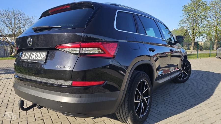 Melns Skoda Kodiaq 2018 Prienai, ar dzinēja tilpumu 1.40 L un nobraukumu 205 tūkst. km par 15699 €, foto 6 vietnē AUTOMOTO.COM.LV