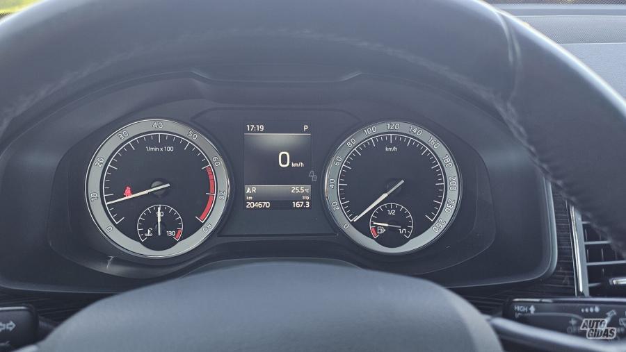 Melns Skoda Kodiaq 2018 Prienai, ar dzinēja tilpumu 1.40 L un nobraukumu 205 tūkst. km par 15699 €, foto 16 vietnē AUTOMOTO.COM.LV