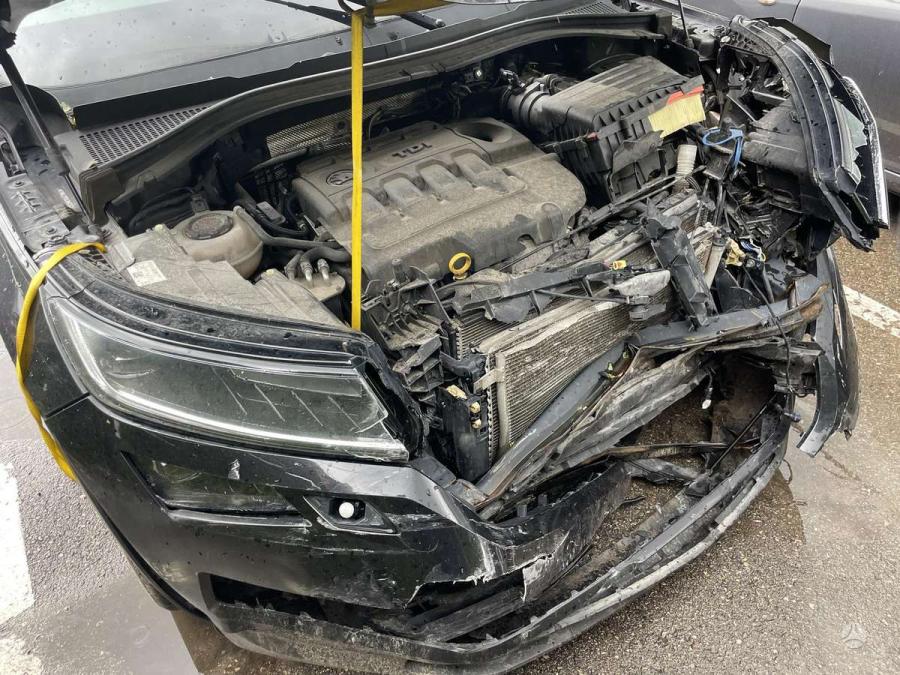 Melns Skoda Kodiaq 2018 Kauņa, ar dzinēja tilpumu 1.97 L un nobraukumu 336 tūkst. km par 5500 €, foto 10 vietnē AUTOMOTO.COM.LV