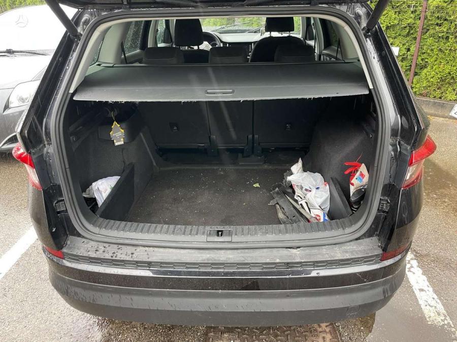 Melns Skoda Kodiaq 2018 Kauņa, ar dzinēja tilpumu 1.97 L un nobraukumu 336 tūkst. km par 5500 €, foto 21 vietnē AUTOMOTO.COM.LV