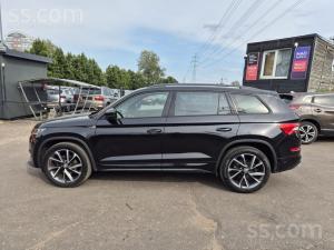 Black Skoda Kodiaq 2018 in Riga, with an engine capacity of 2.00 L and mileage of 193 thousand km for 23490 €, photo 10 on AUTOMOTO.COM.LV