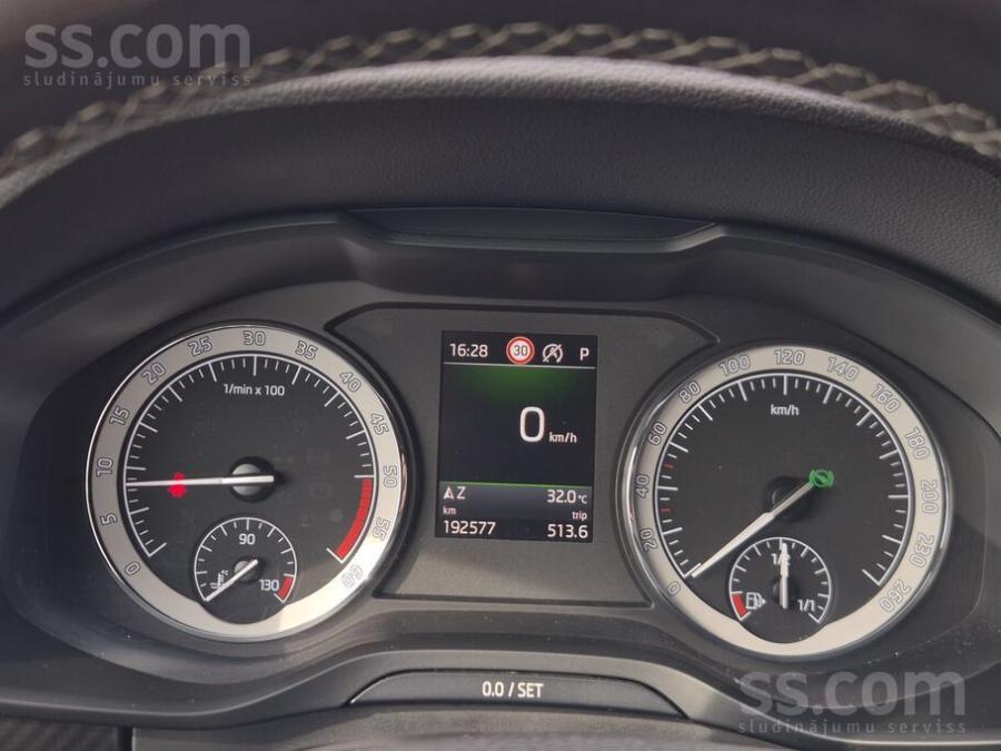 Black Skoda Kodiaq 2018 in Riga, with an engine capacity of 2.00 L and mileage of 193 thousand km for 23490 €, photo 21 on AUTOMOTO.COM.LV
