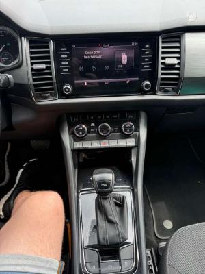 Черный Шкода Kodiaq 2018 в Вильнюс, объемом двигателя 1.40 л и пробегом 230 тыс. км за 16300 €, фото 13 на AUTOMOTO.COM.LV