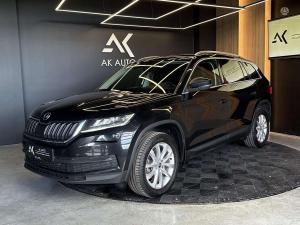Black Skoda Kodiaq 2018 in Kaunas, with an engine capacity of 1.97 L and mileage of 199 thousand km for 18990 €, photo 7 on AUTOMOTO.COM.LV