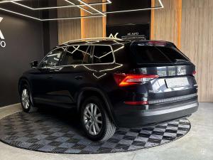 Black Skoda Kodiaq 2018 in Kaunas, with an engine capacity of 1.97 L and mileage of 199 thousand km for 18990 €, photo 9 on AUTOMOTO.COM.LV