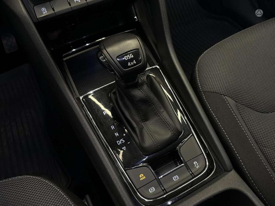 Black Skoda Kodiaq 2018 in Kaunas, with an engine capacity of 1.97 L and mileage of 199 thousand km for 18990 €, photo 20 on AUTOMOTO.COM.LV