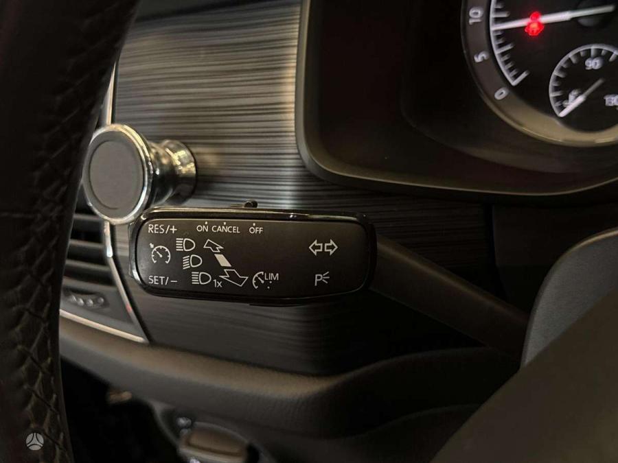 Black Skoda Kodiaq 2018 in Kaunas, with an engine capacity of 1.97 L and mileage of 199 thousand km for 18990 €, photo 24 on AUTOMOTO.COM.LV