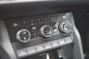 Черный Шкода Kodiaq 2018 в Вильнюс, объемом двигателя 1.97 л и пробегом 174 тыс. км за 19500 €, фото 35 на AUTOMOTO.COM.LV