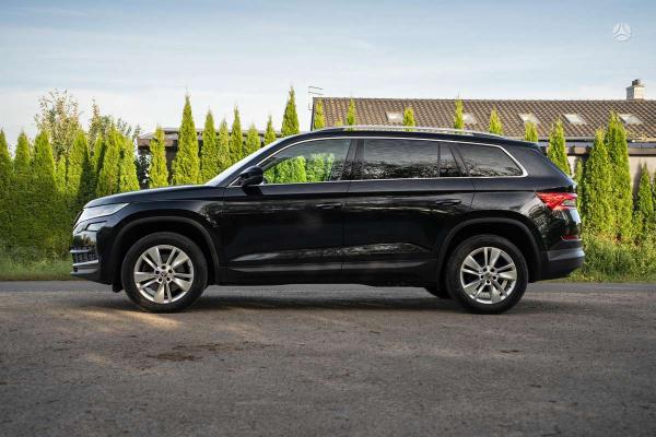 Melns Skoda Kodiaq 2018 Elektrėnai, ar dzinēja tilpumu 1.97 L un nobraukumu 260 tūkst. km par 17350 €, foto 5 vietnē AUTOMOTO.COM.LV