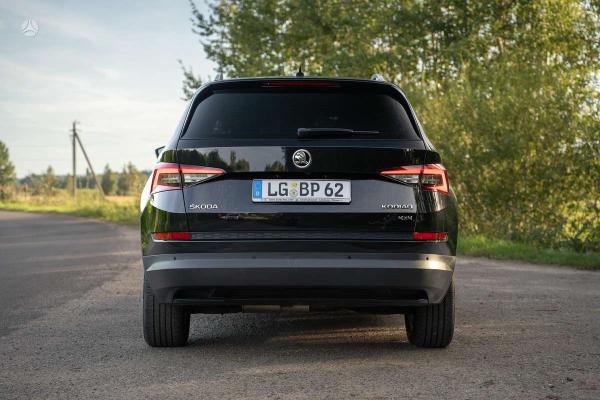 Melns Skoda Kodiaq 2018 Elektrėnai, ar dzinēja tilpumu 1.97 L un nobraukumu 260 tūkst. km par 17350 €, foto 7 vietnē AUTOMOTO.COM.LV